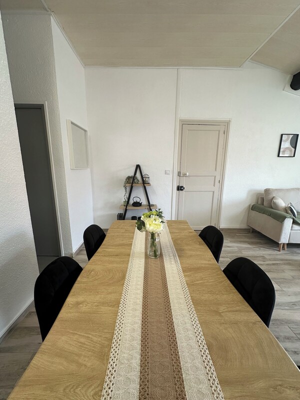 Charming Air-conditioned Apartment - Saint-Pierre-la-Mer