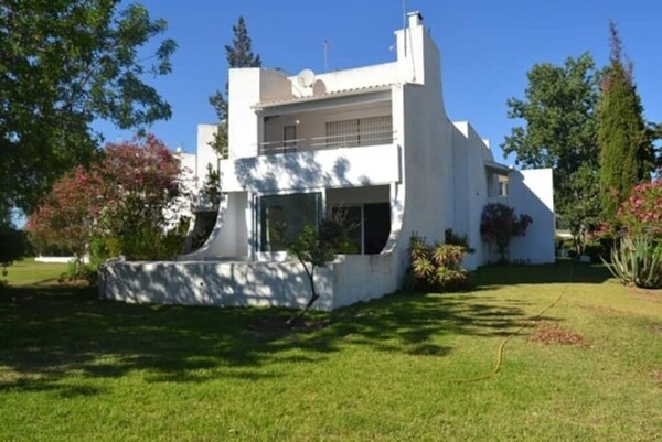 House With Garden Vilamoura Marina V2 - Vilamoura