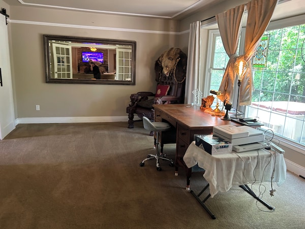 Spacious 4-bedroom House With Wifi, Fitness Room In Enjoyable Brighton - Brighton, MI