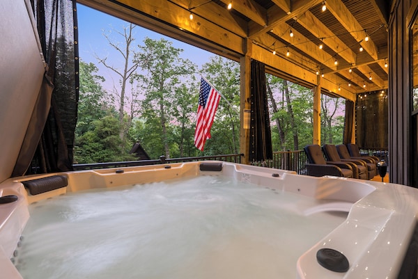 Hot Tub - Nature - Escape - Serenity - Mtn Views - Massanutten, VA