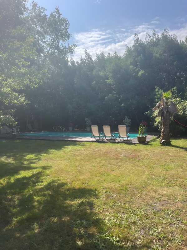 Maison De Vacances 'Namasté' Avec Piscine Privée, Terrasse Privée Et Wi-fi - Pessac