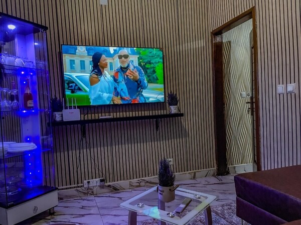 1 Bedroom Apartmentfor Short And Long Stay.free Wifi,free Airport Pick Up. - Kinshasa