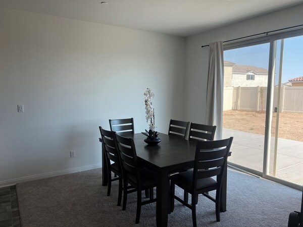 4-bedroom House In Wonderful Perris With Wifi, Ac - Moreno Valley, CA