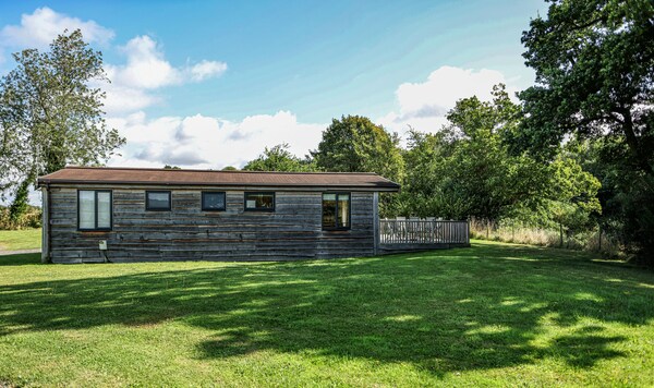 Dog Friendly Oystercatcher Lodge Riverdale, Located In Yorkshire - Yorkshire