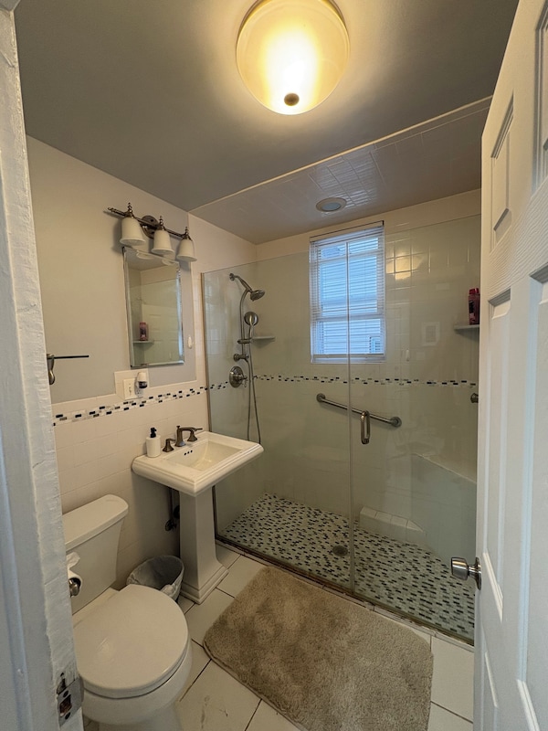 4 Bedroom Apartment By Ewr Airport - Montclair, NJ