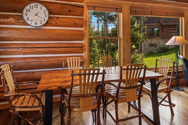 Prime Ski-in/ Ski-out Big Sky Powder Ridge Cabin - Big Sky, MT