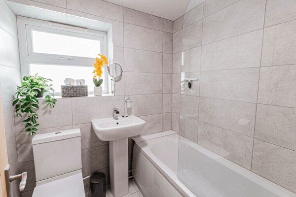 1br Flat Close To City And Coast - Saltash