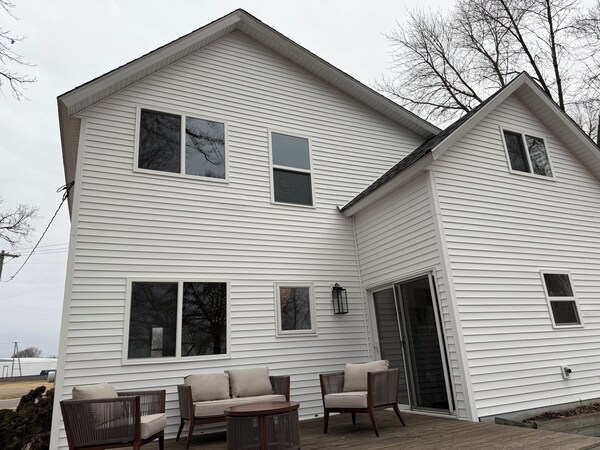 Remodeled 4-bedroom Lake House With Wifi And Ac In Barrett, Mn Sleeps 12! - ミネソタ州