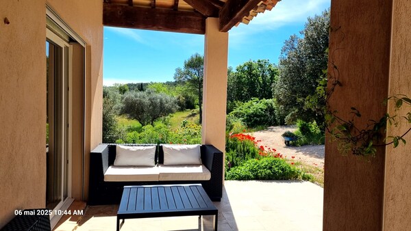 Large 3-bedroom Single-storey Villa With Swimming Pool - Brignoles