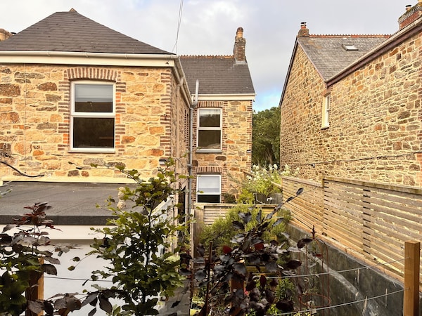 Treth Newquay - Self Contained Studio, A Stones Throw From The Beach And Town - Perranporth
