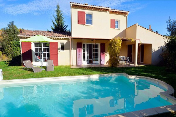 Provencal Villa With Private Pool - Roussillon