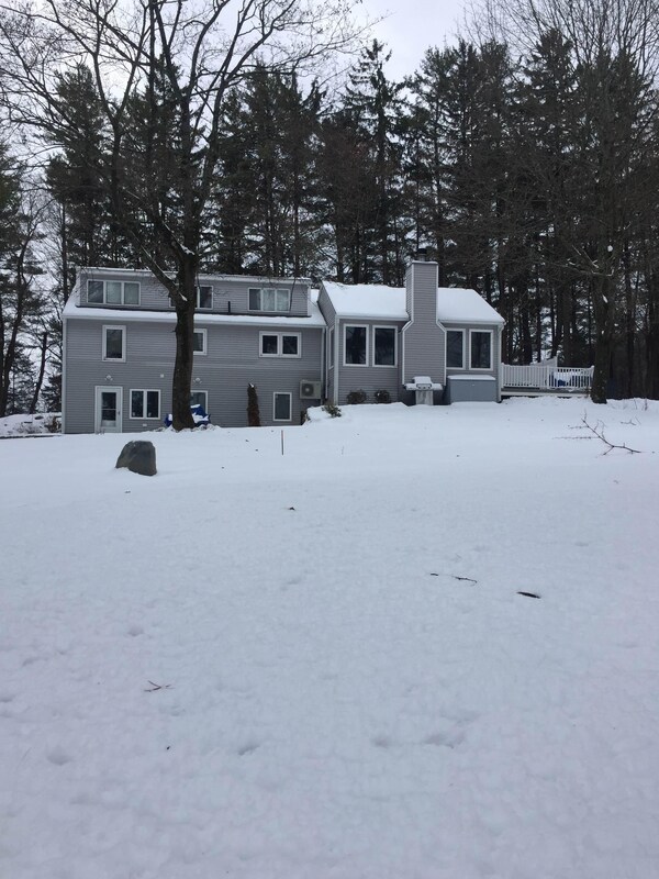 Luxury Fox Hollow Estate Home On Laurel Lake - Dream Location, Hot Tub, Kayaks++ - Lee, MA