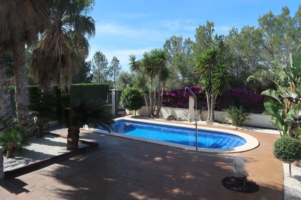 Elegante Villa En Tres Calas (Ametlla De Mar) Hutte-001461 - Costa Dorada (España)