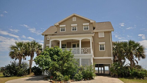 Amazing Pool & Private Beach: Free Hs Wifi & Sleeps 10 W6 Night Min+ Esve Outlet - Jamaica Beach, TX