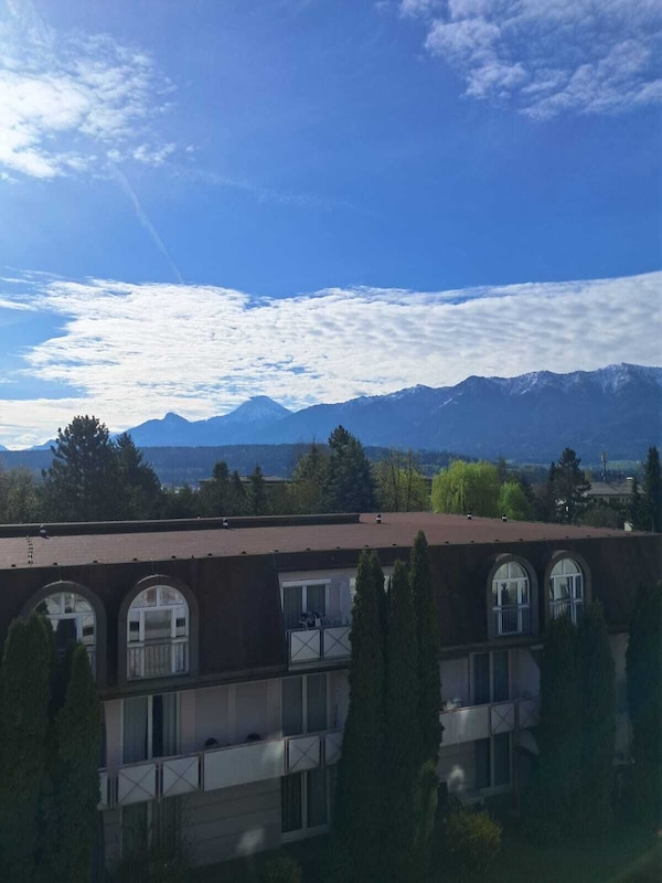 Warmbad Austria Tranquility Surrounded By Greenery - Villach