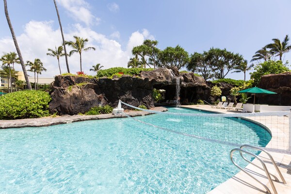 Best Deal In Town Gorgeous Kauai Beach Resort, Romantic, Fun And Yoga "Zen" - Lihue, HI