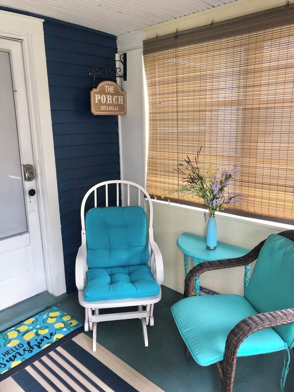 3 Bedrooms, 2 Bath Easy Walk Downtown, Close To South Beach! - South Haven, MI