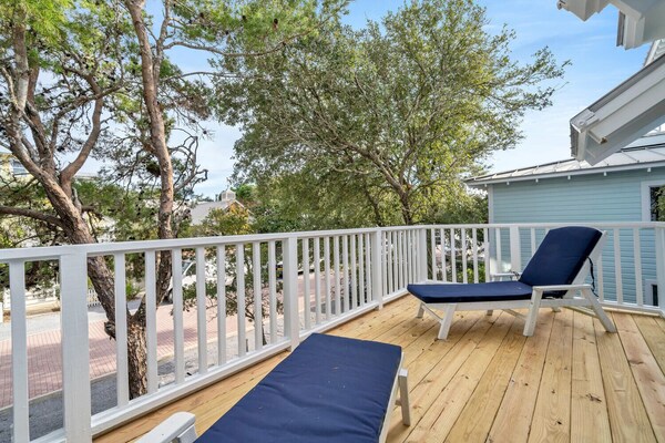 Seaside Proper- "Escargots Pace" Promotions Snowbird Pour Jan + Feb! - Seagrove Beach, FL