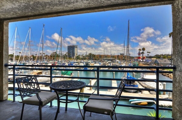 212b - Family Friendly Harbor View, Steps To The Beach - Oceanside, CA