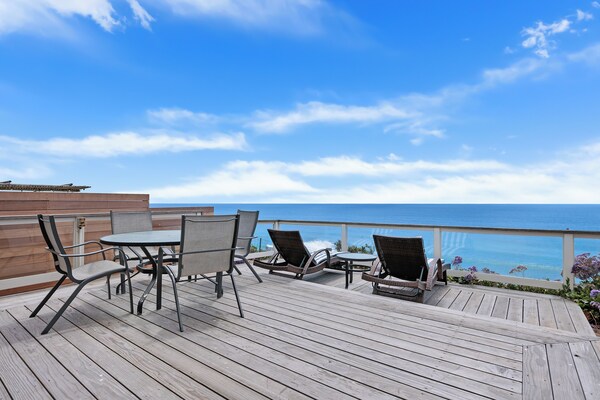 Coastal Soul Oceanfront Home, Sweeping Views, Huge Deck In Leucadia-encinitas - エンシニータス, CA