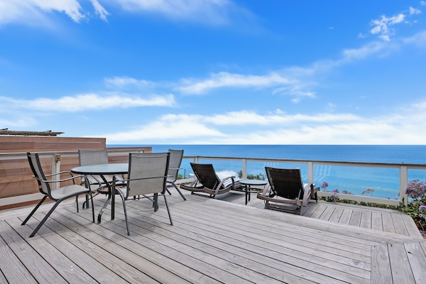 Coastal Soul Oceanfront Home, Sweeping Views, Huge Deck In Leucadia-encinitas - エンシニータス, CA