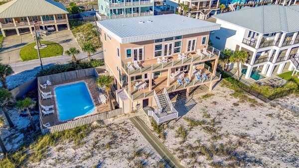 Contemporary Gulf Front Home With A Sparkling Private Pool! - Gulf Breeze, FL