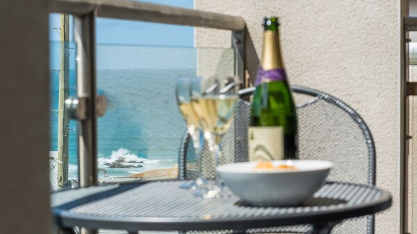 3 Porthmeor Apartments, St Ives - St Ives