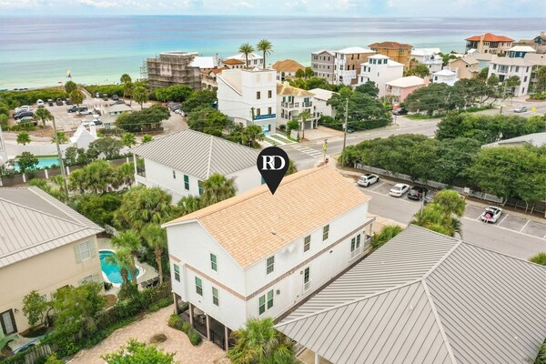 Private Pool Just Across From Beach Access- All Inn By Royal Destinations - 