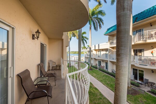 Unit 319-  2 Bedroom 2 Bathroom Bay Side Standard Condominium - Sarasota, FL