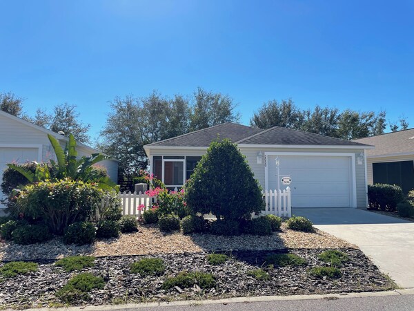 Charming 2 Bdrm 2 Bad Patio Villa, Ein Hund Willkommen Bis Zu 20 £! Gratis Wifi - Leesburg, FL