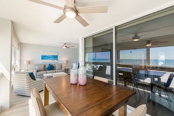 Unit 52 -1 Bedroom 1 Bathroom Condominium With Gulf Views - Siesta Key, FL