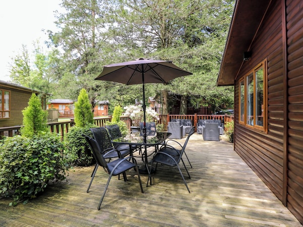 Footprints Lodge, Family Friendly, With Pool In White Cross Bay - Ambleside