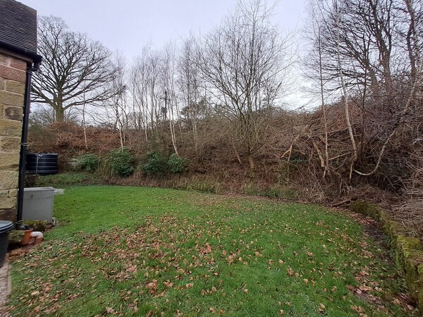 Orchard Cottage, Pet Friendly, Character Holiday Cottage In Cheadle - Uttoxeter