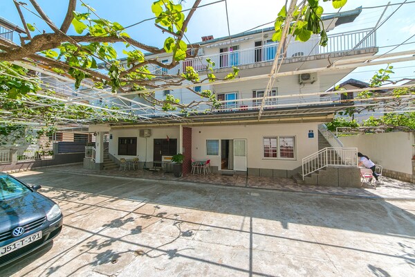 Studio Flat With Air-conditioning Podaca, Makarska (As-4734-d) - Drvenik