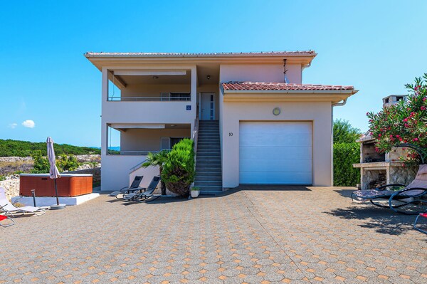 House Goran (57711-k1) - Kolan - Novalja