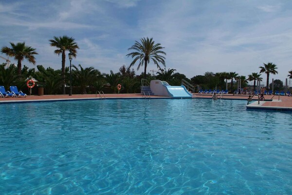 Vendrellin Leirintäalue 50 M Välimerelle - Tarragona