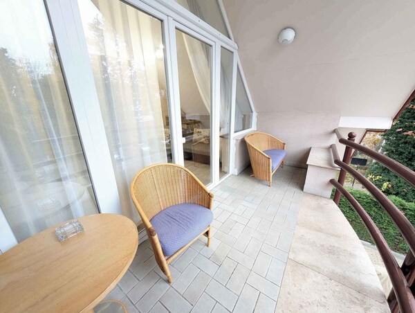 Maison De Vacances Avec Piscine Et Jacuzzi à Seulement 100 M De La Plage - Siófok