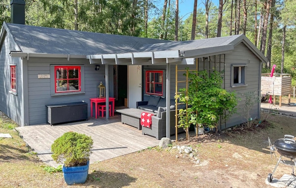 Schönes Haus In åHus Mit Küche - Kristianstad