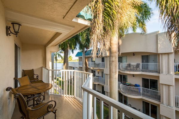 Unit 317- 2 Bedroom 2 Bathroom Bayside Standard Condominium - Siesta Key, FL