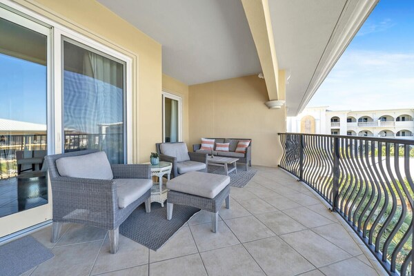 Adagio D-403  Pool-side 3/3 - Top Floor - Great View!! - Santa Rosa Beach, FL