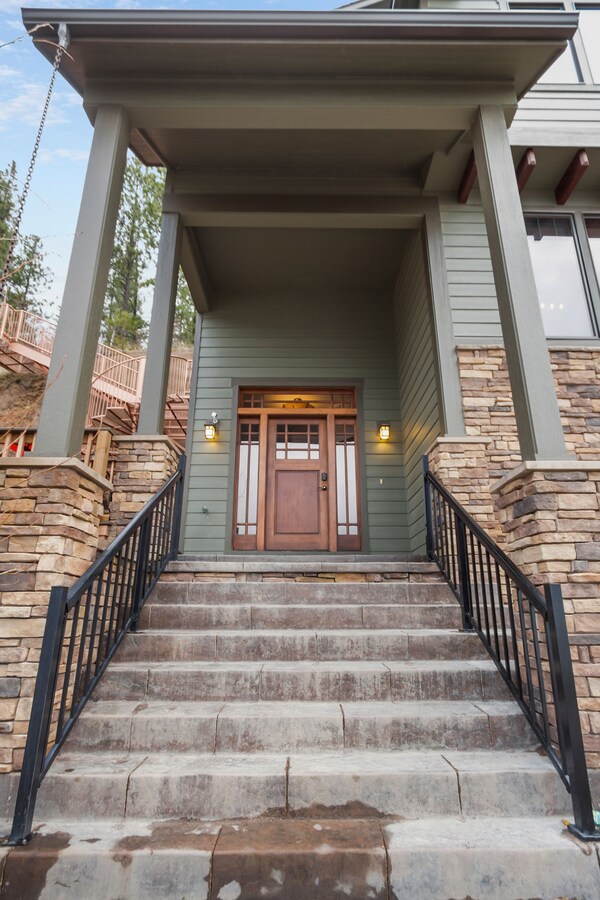Lakefront Luxury On Deer Lake - Loon Lake, WA