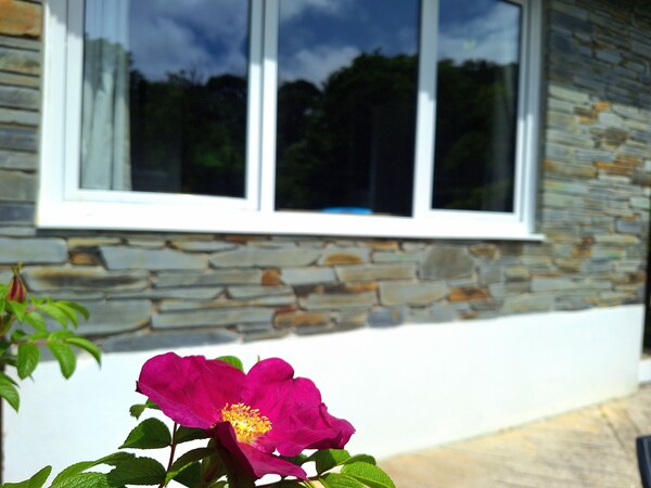 Crackington Haven, Bude, Kiberick Cottage, Walk To The Beach, Peace Awaits - Crackington Haven