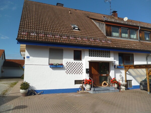 Ferienwohnung 1, 110qm, 4 Schlafzimmer, Max. 7 Personen - Nonnenhorn