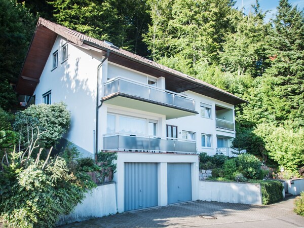 Ferienwohnung, 90qm, 2 Schlafzimmer, Max. 4 Personen - Oberwolfach