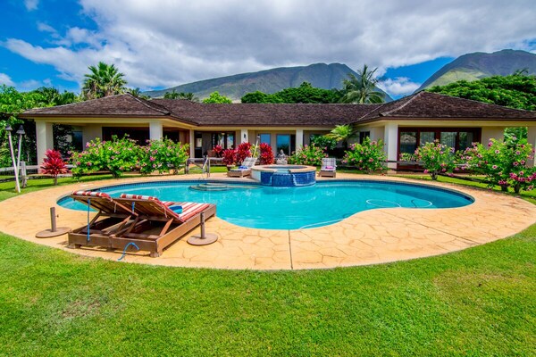 5br Oceanview Estate | Private Pool + Detached Cottage - Maui, HI