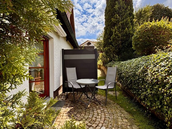 Komfortabel Ausgestattete Ferienwohnung Mit Terrasse - Abensberg