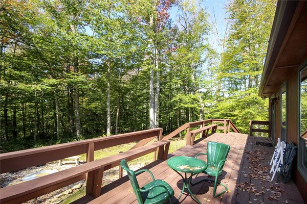 Adorable And Affordable Mountain Cabin Has It All And Then Some! - West Virginia