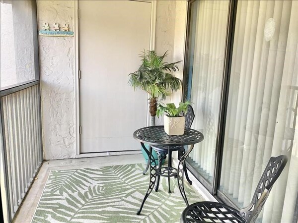 Runaway Bay 264 - Beach, Bay, Pool And Gym - Bradenton Beach, FL