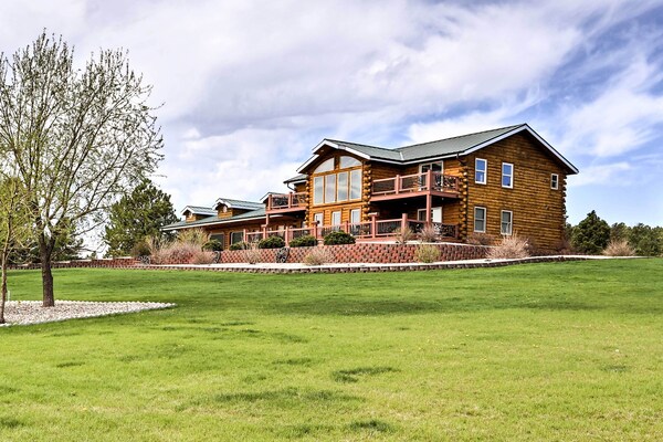 Black Hills Log Cabin W / Piscine Privée + Salle De Jeux! - Dakota du Sud