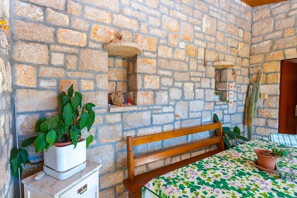 Holiday House With A Parking Space Ložišća, Brač (K-15444) - Sutivan